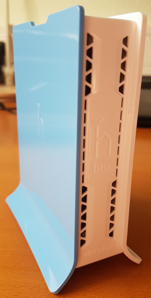 The Mikrotik hAP lite (RB941-2nD-TC) router and its RouterOS – 0xf8.org